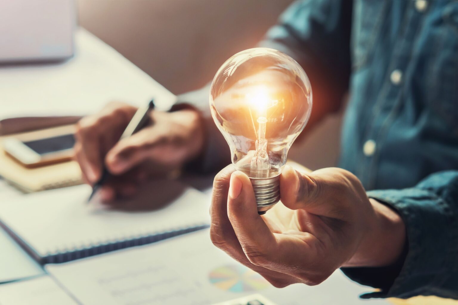 What can you do to save electricity at home? – What Can YOU Do?